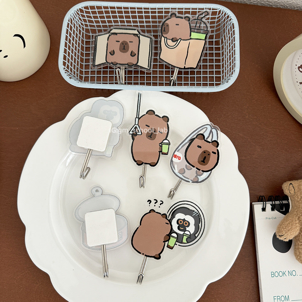 HER13 | Capybara Wall Hanger 1pcs – GM School Lab